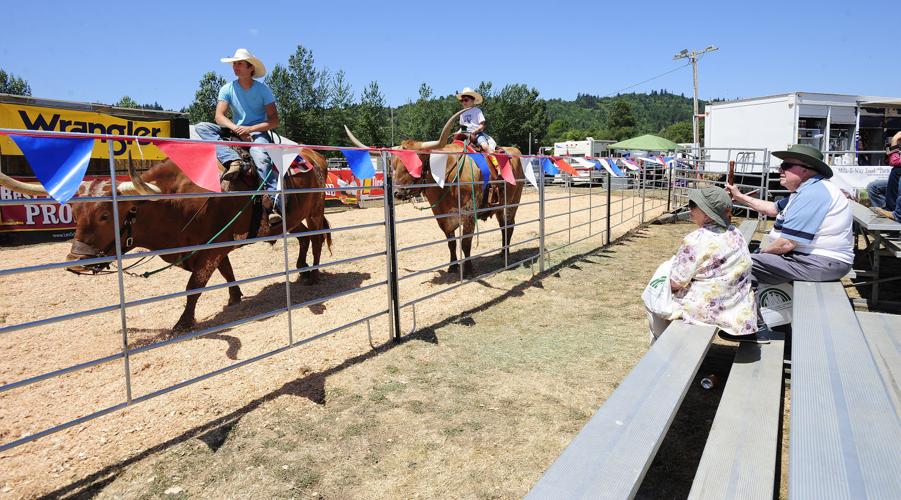 Wednesday at the Coos County Fair | Photo Collections | theworldlink.com