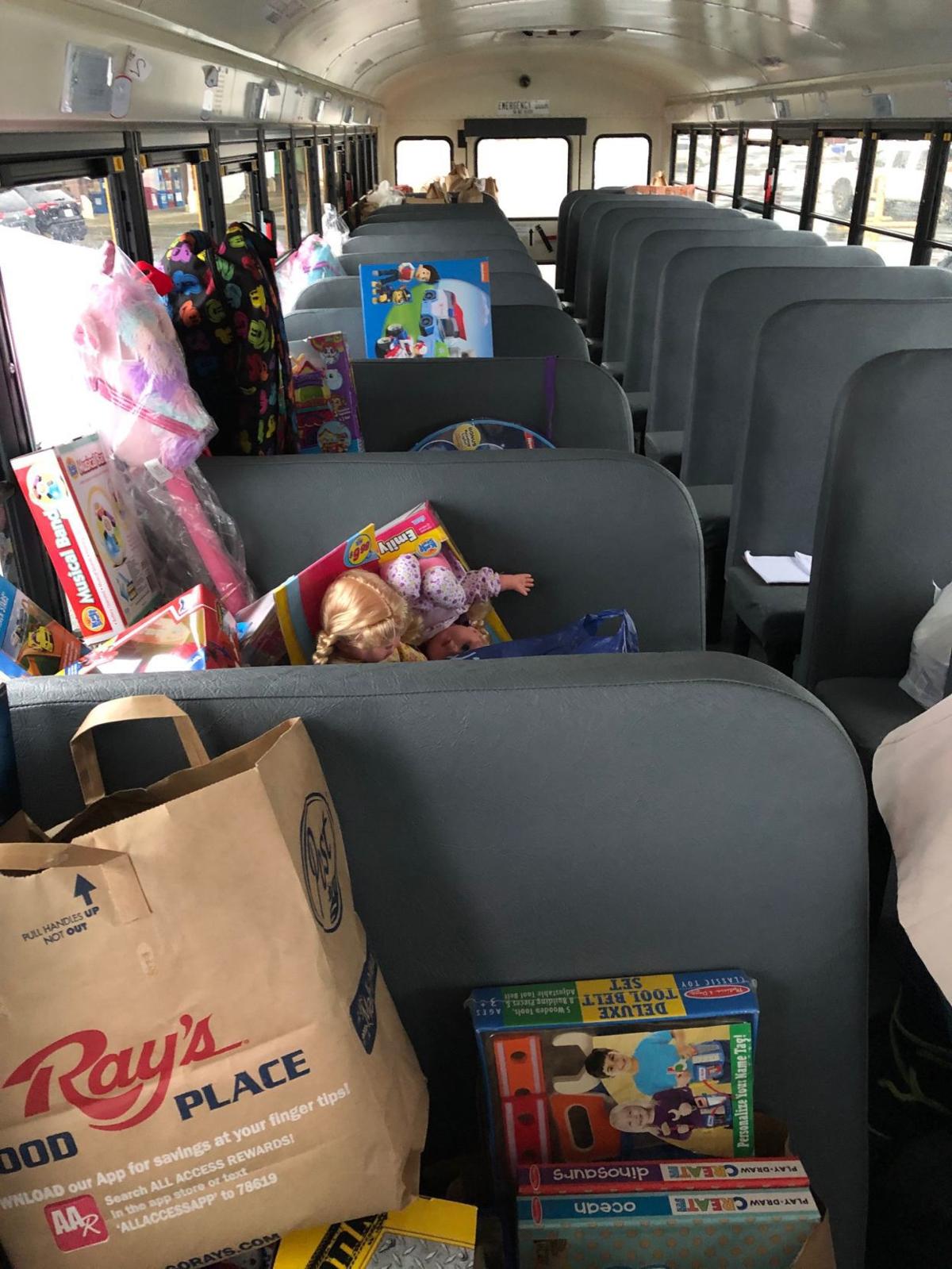 Bus Jam brings in toys, food, money | Bandon News | theworldlink.com