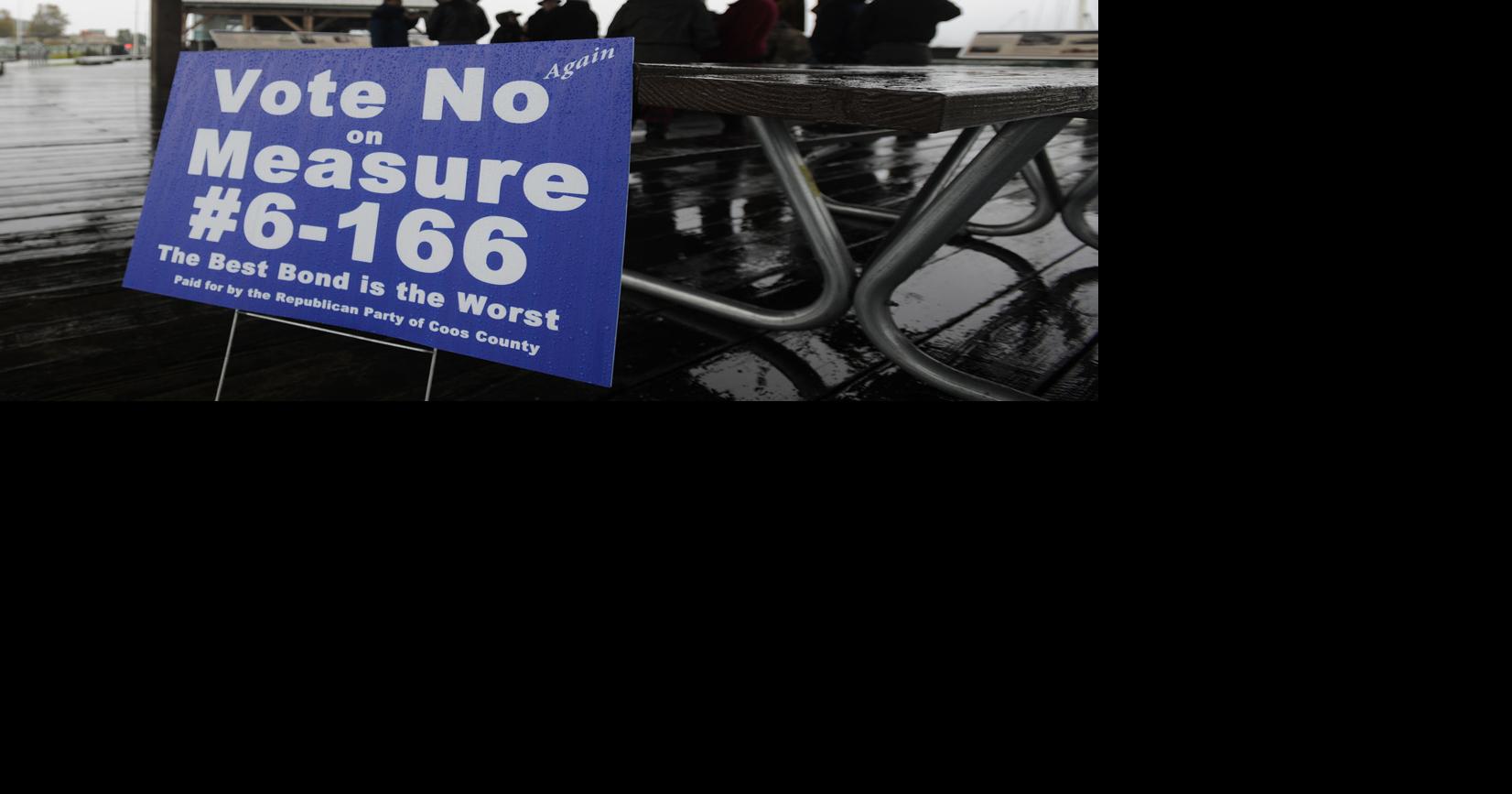 Rain couldn't stop Republican protest | Education | theworldlink.com