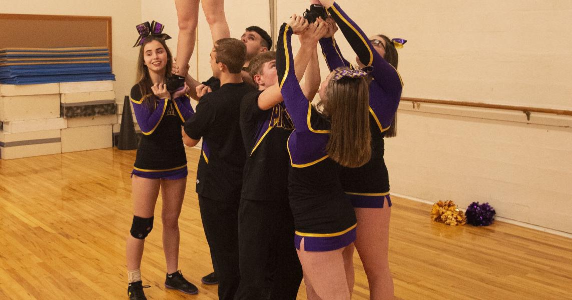 Marshfield cheer team is ready for final competition | Local Sports ...