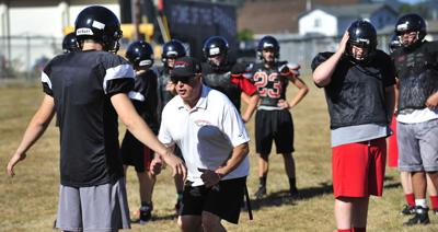 Reedsport reloads for another playoff run | Sports | theworldlink.com