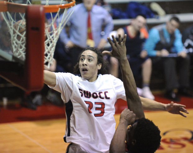 Clackamas at Southwestern Mens Basketball | Photo Collections ...