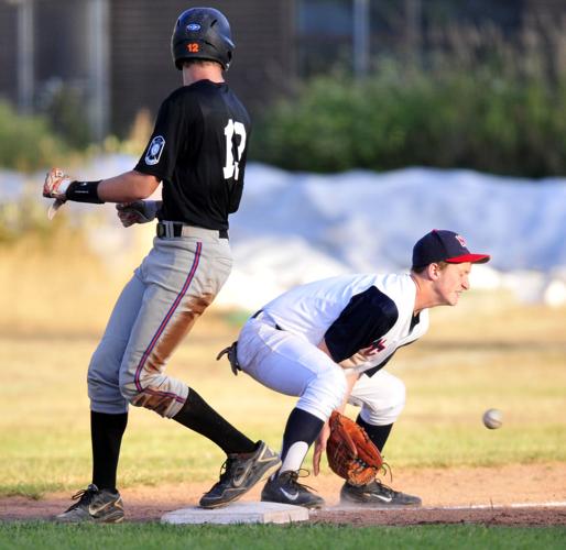 Roseburg vs North Coos Baseball | Photo Collections | theworldlink.com