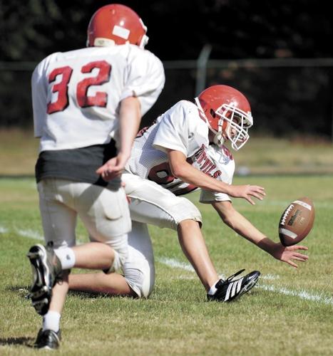 Coquille: Experienced Red Devils seek playoff success | | theworldlink.com