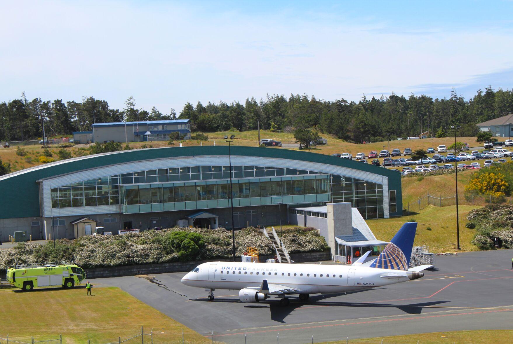 Airport offering local flights to Denver | Local News | theworldlink.com