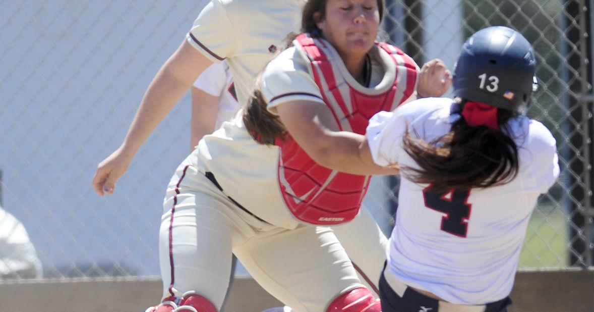 SWOCC softball splits with Clackamas | Local Sports | theworldlink.com