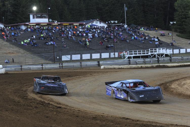 Winged Sprint Cars at Coos Bay Speedway | Photo Collections ...