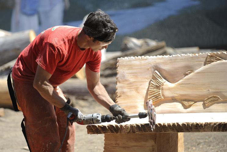 Reedsport Chainsaw Carving Championship — Day Two | Photo Collections ...