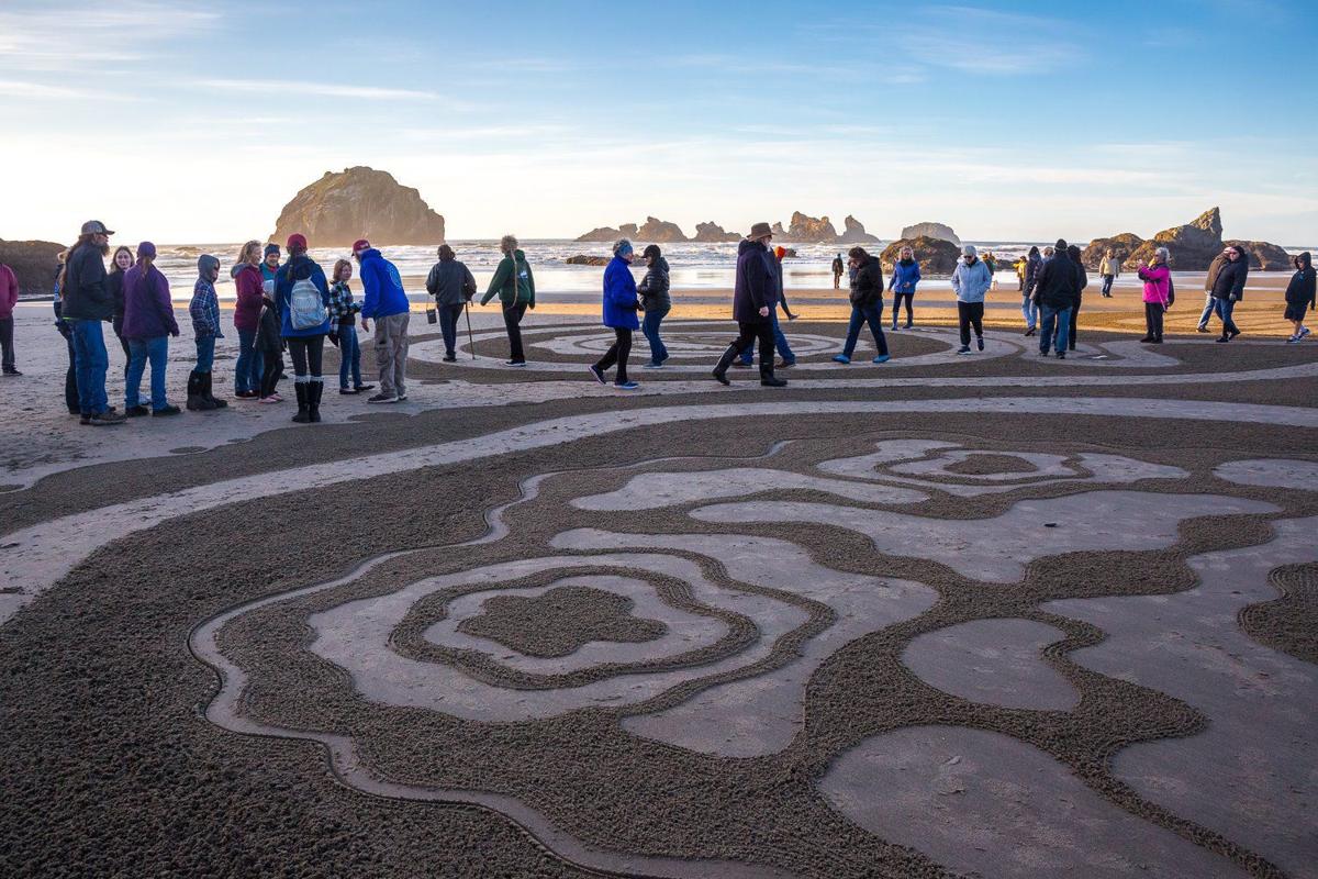 Circles in the Sand closes summer season | Entertainment | theworldlink.com