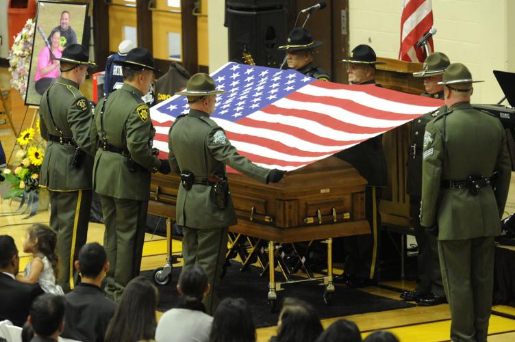 Saying goodbye to a hero | Local News | theworldlink.com