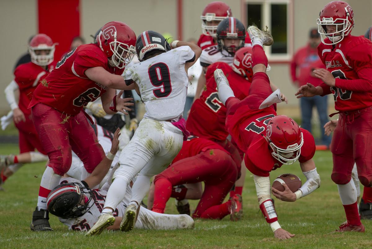 Coquille runs to first-round playoff win | Local Sports | theworldlink.com