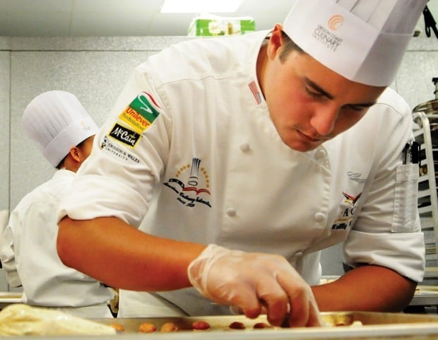 Chefs hope teamwork is golden | Local News | theworldlink.com