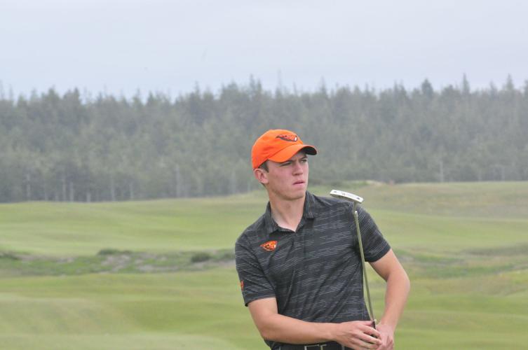 Former NFL standout, partner advance at Four-Ball in Bandon | Local ...