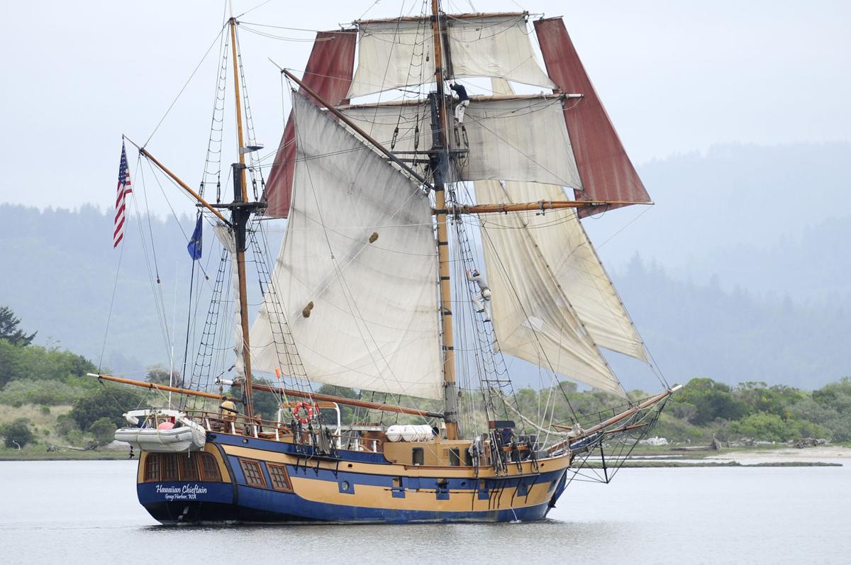 Hawaiian Chieftain Arrives | Photo Collections | theworldlink.com