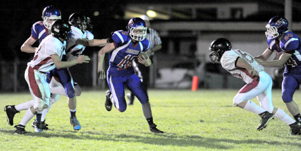 Reedsport at Myrtle Point Football | Photo Collections | theworldlink.com
