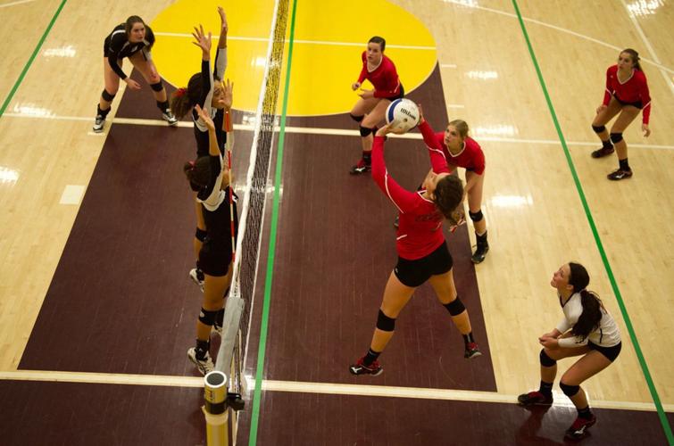 Coquille Red Devils fall in semis | Photo Collections | theworldlink.com