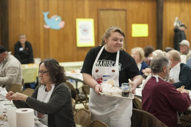Charleston Crab Feed celebrates its 35th year | Local News ...