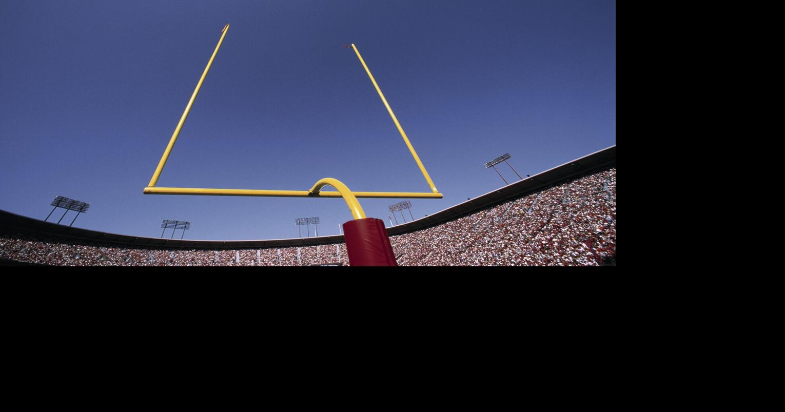 Local Football Round Up: Bulldogs open football season with dramatic ...