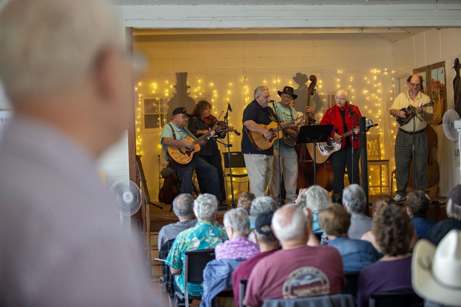 Photos: Oregon Old Time Fiddlers | Photo Collections | theworldlink.com