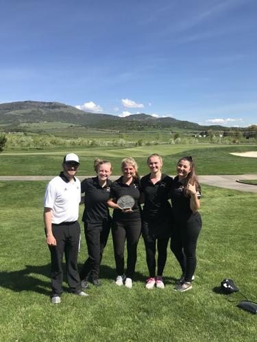 North Bend girls take another golf title | Local Sports | theworldlink.com