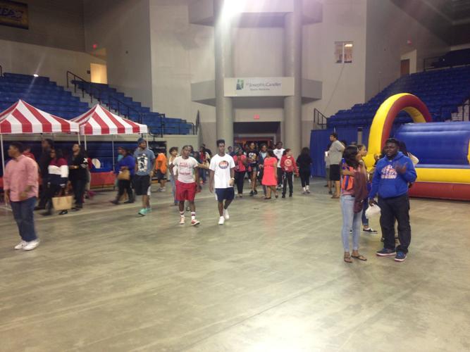 Campus Activity Board forced to improvise Carnival | Gallery ...