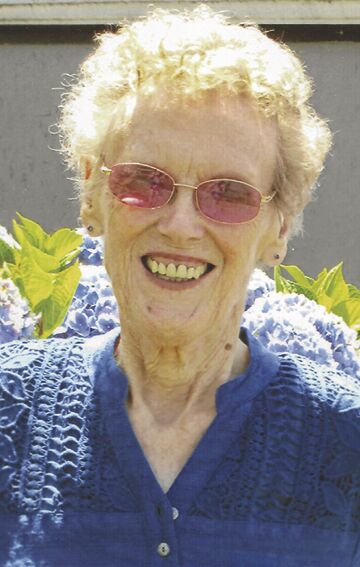 Sally Edgar Larsen | Obituaries | tillamookheadlightherald.com