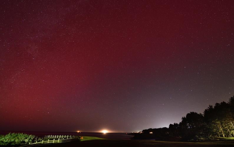 Photos: Northern Lights along the Central Oregon Coast | News ...