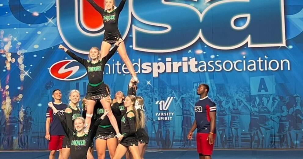 Go Big Green! Rainier Cheer delivers in national competition | News ...
