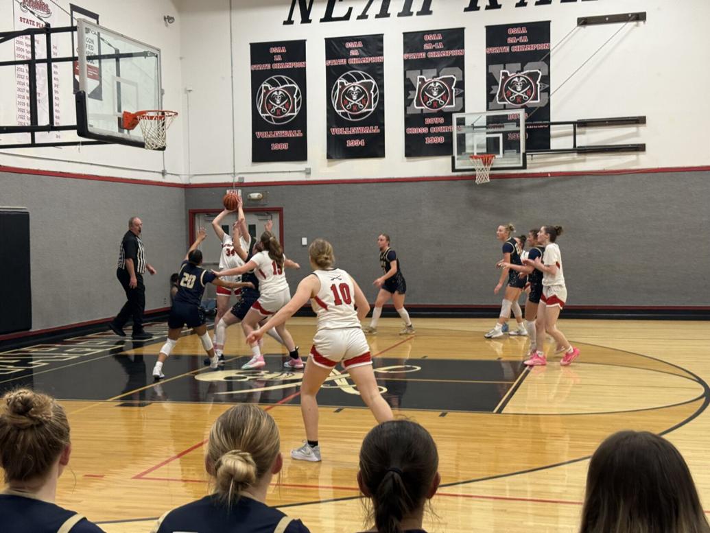 Lady Pirates lose to Banks | Sports | tillamookheadlightherald.com