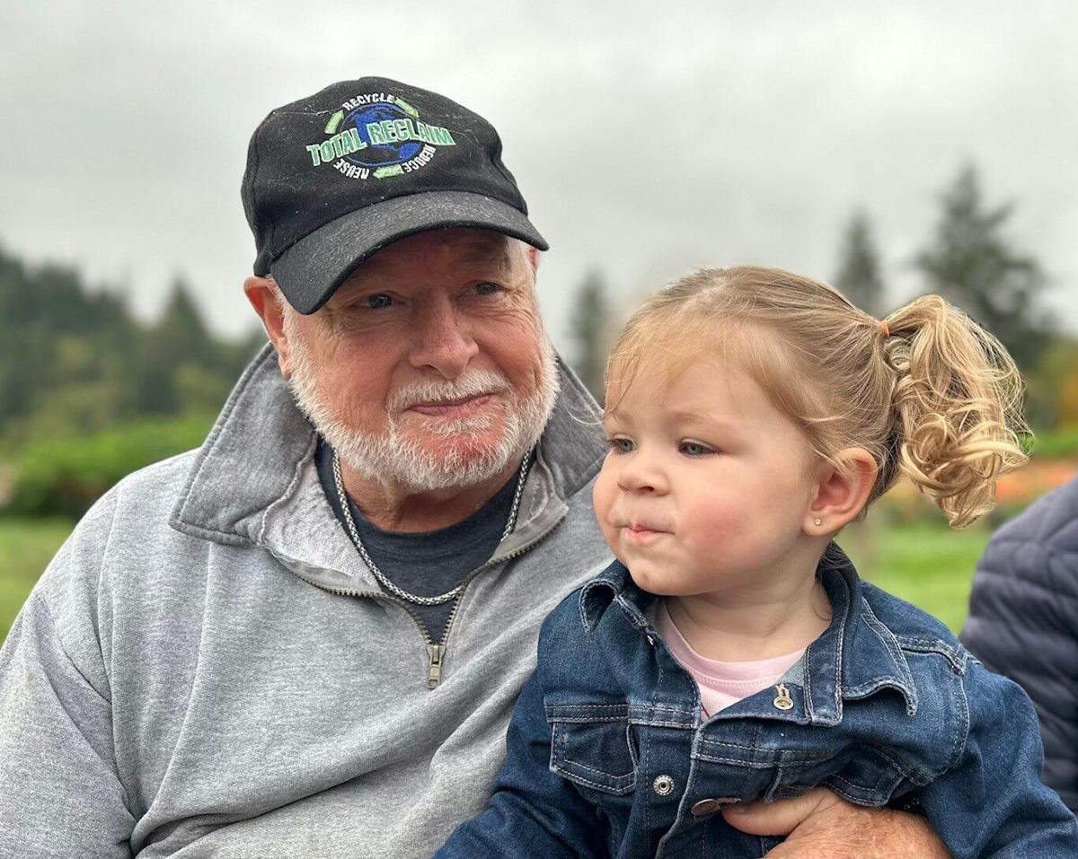 Gene Everett Walker | Obituaries | tillamookheadlightherald.com