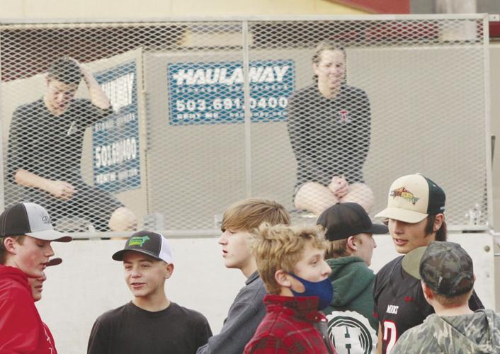 Homecoming loss didn’t damper festive activities for Mooks | Sports ...