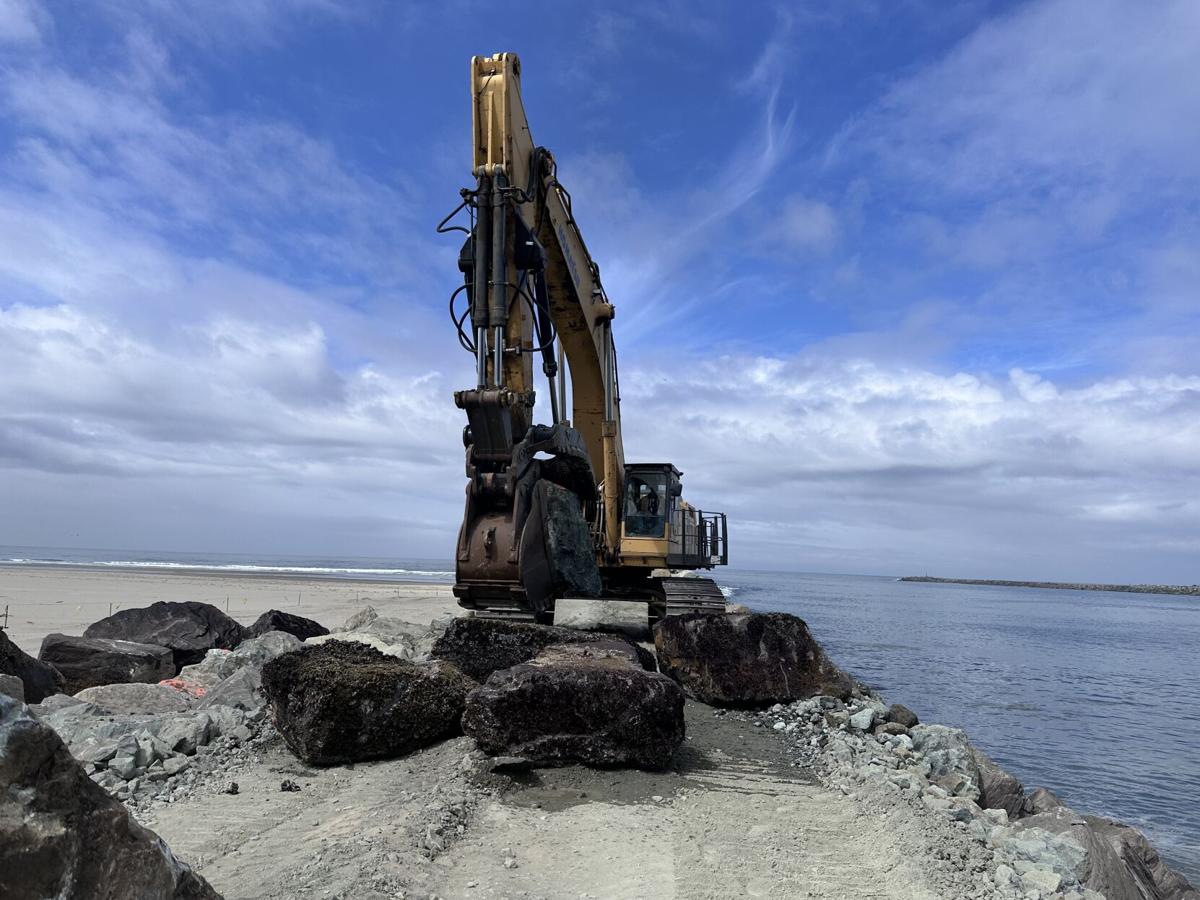 rock jetty construction