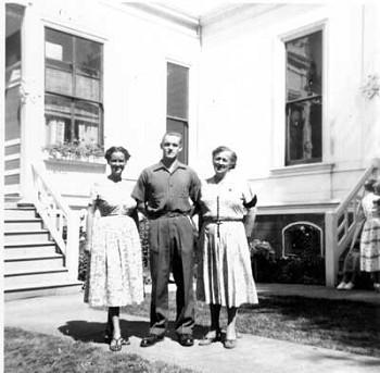 Astoria's eccentric Harry Flavel is dead | News ...