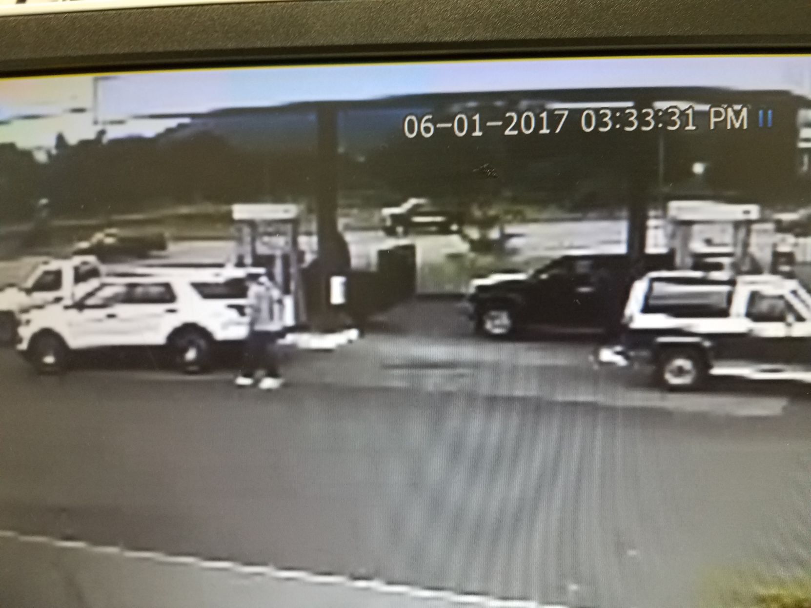 Hwy 30 shooting: Suspect photos released | News ...