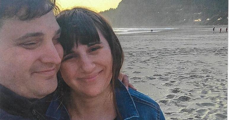 Elizabeth Dorman and Paul Thompson marry | Announcements ...