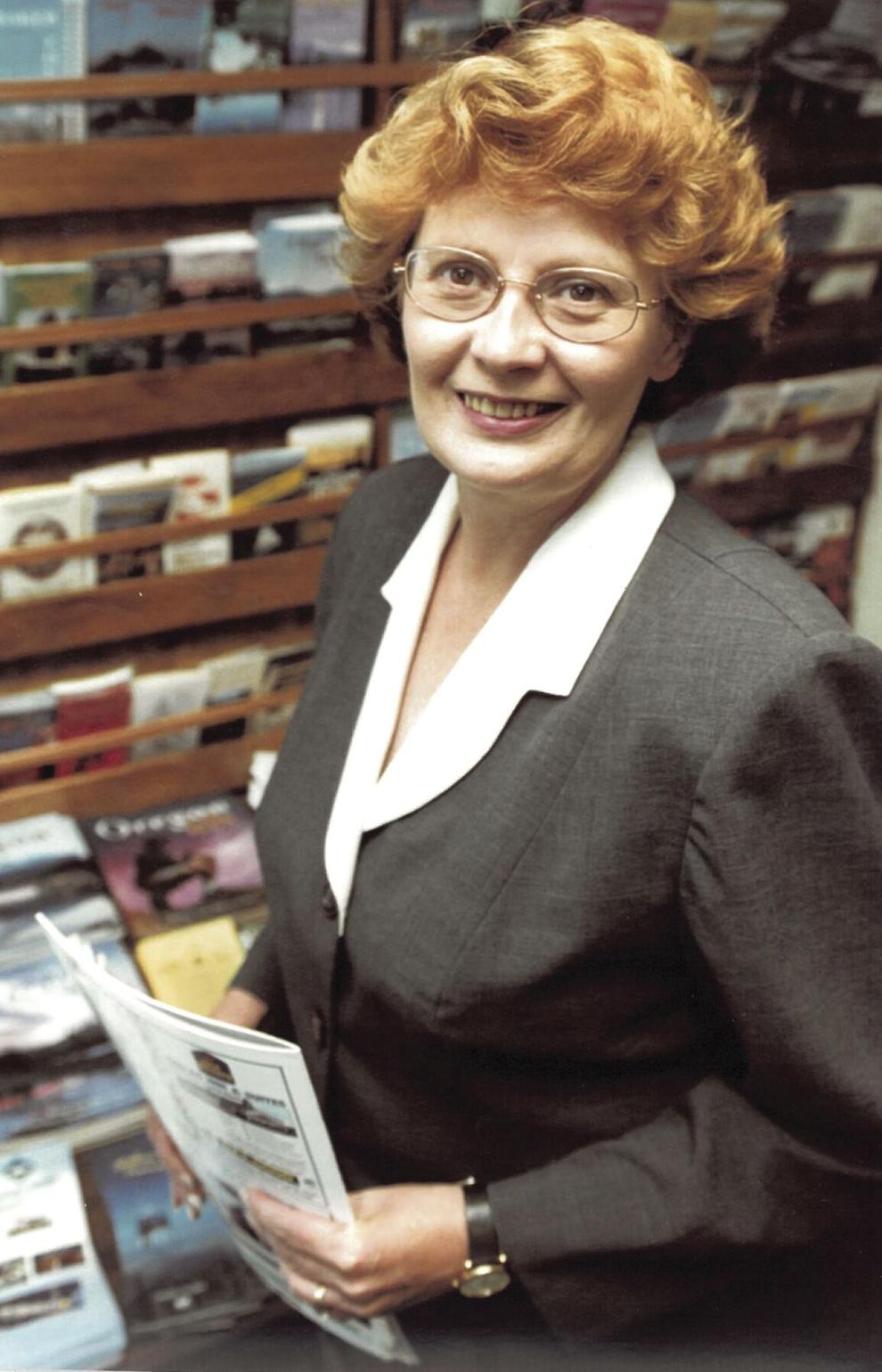 Lori Kay Wilcox | Obituaries | tillamookheadlightherald.com