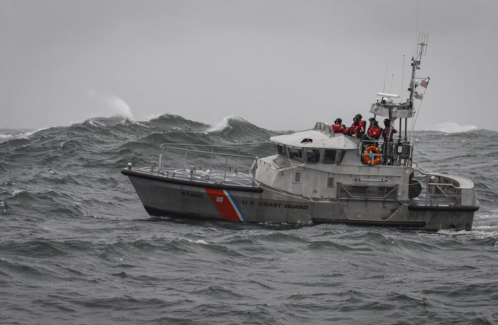Commercial Crabbing Season: Coast Guard urges safety, preparedness ...