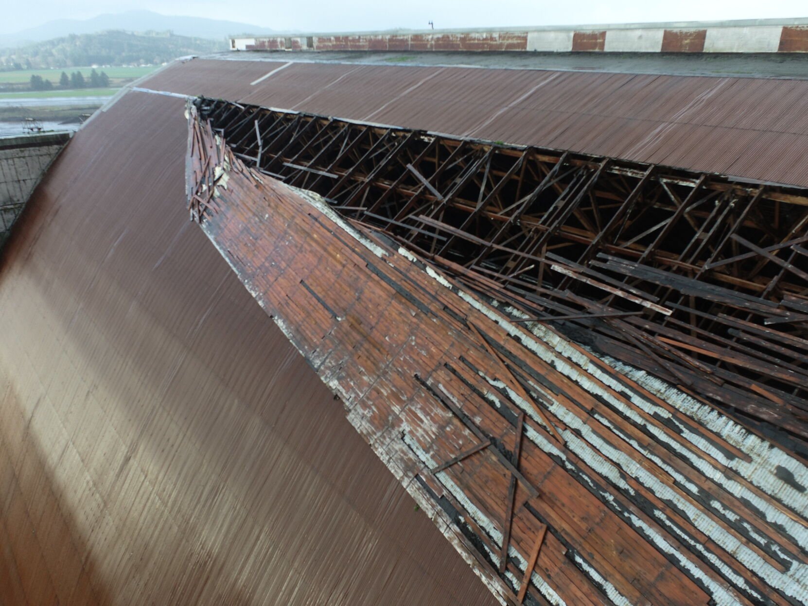 Port board updated on hangar options | News | tillamookheadlightherald.com