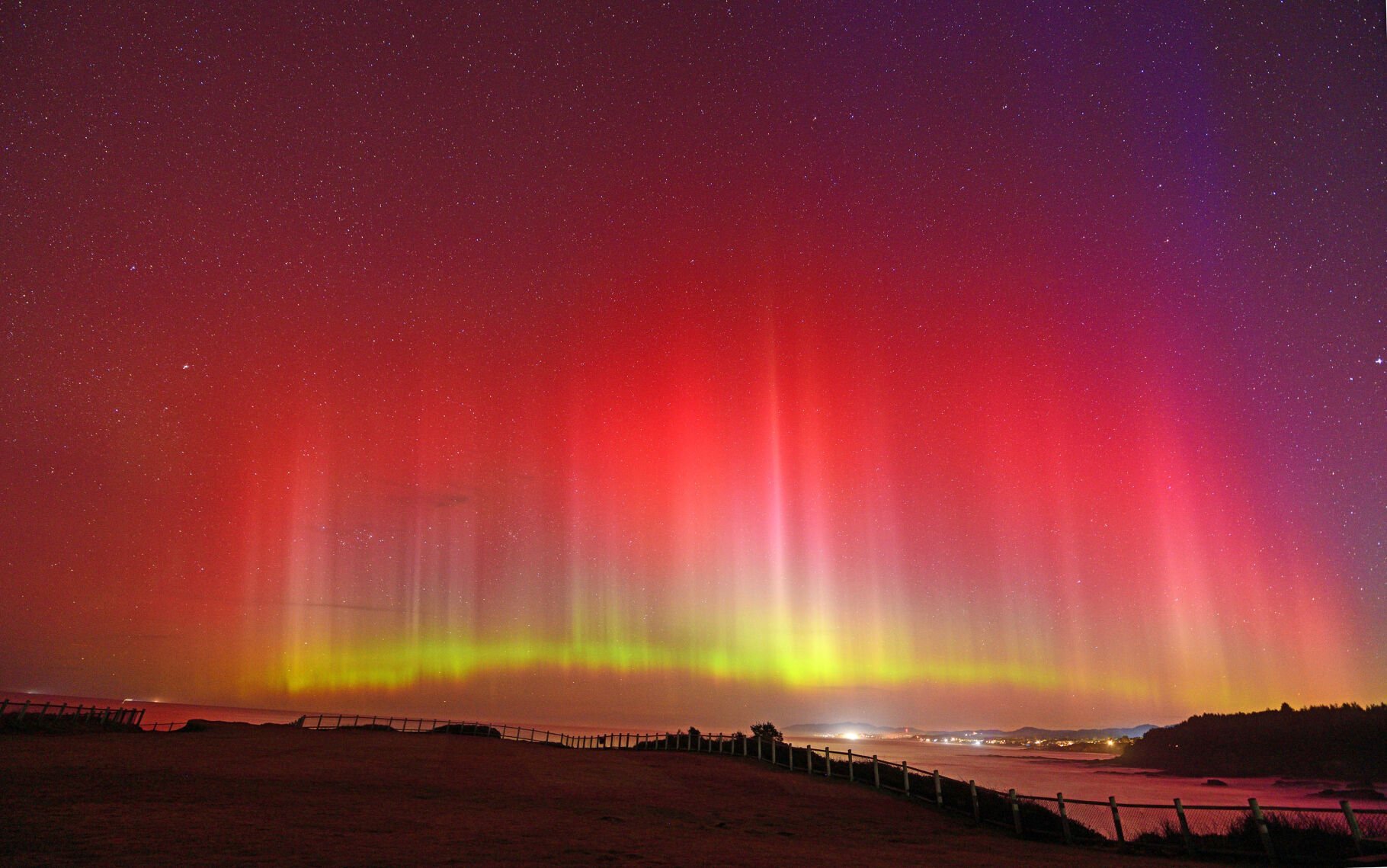 Photos: Northern Lights along the Central Oregon Coast | News ...