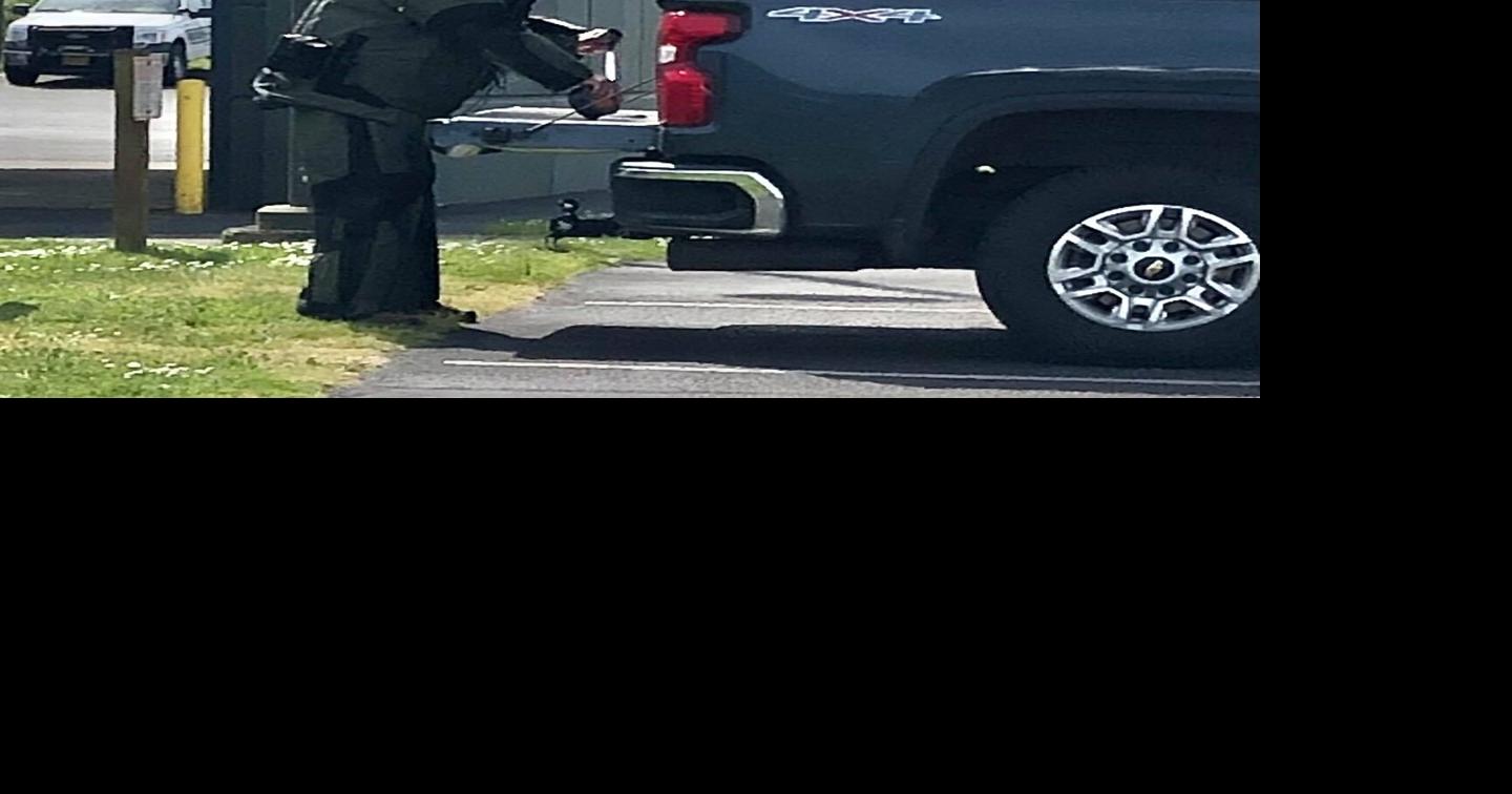 Oregon State Police Bomb Squad investigate suspicious item | News ...