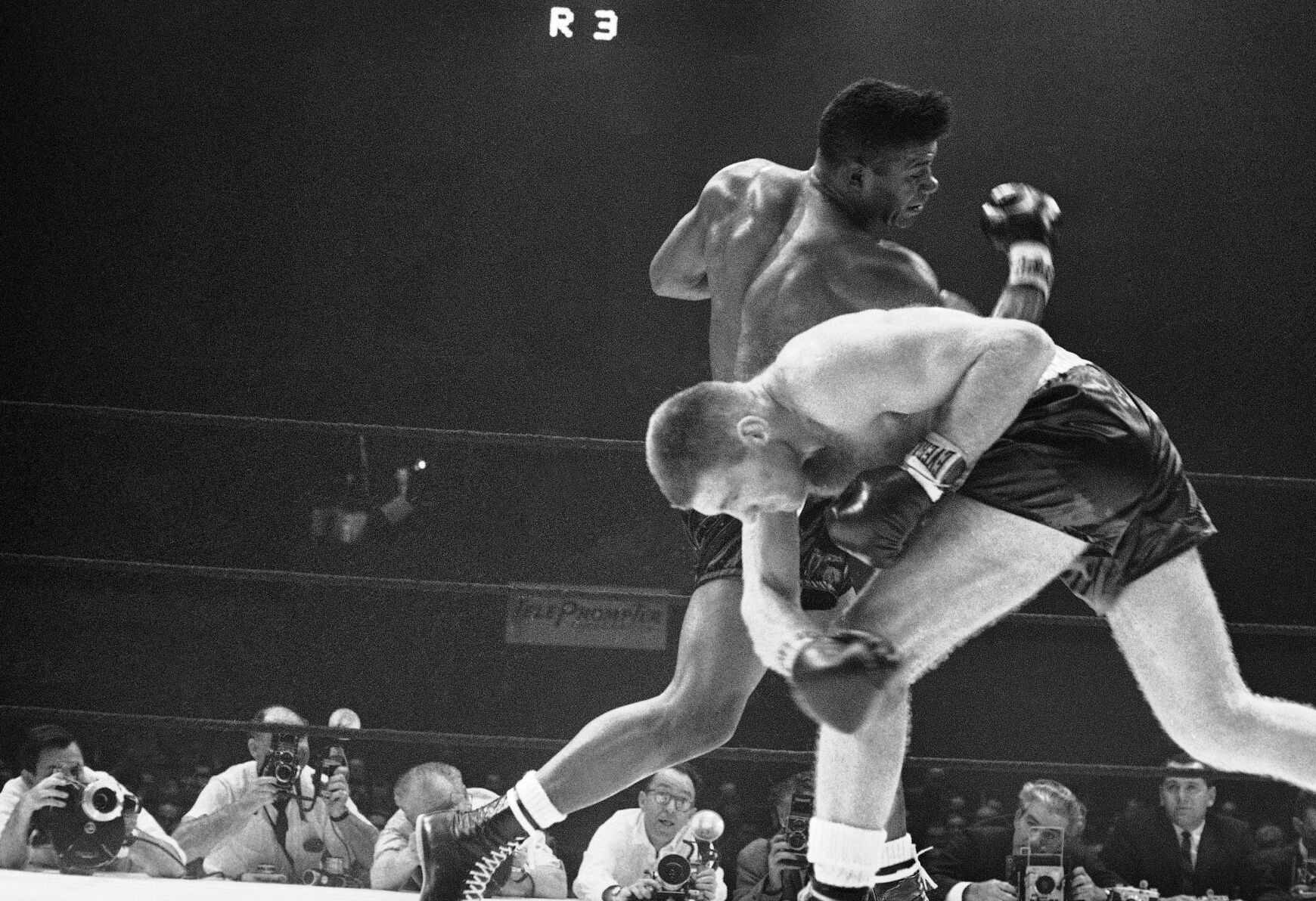 Today in sports history: March 13 | Archives | timegoggles.com