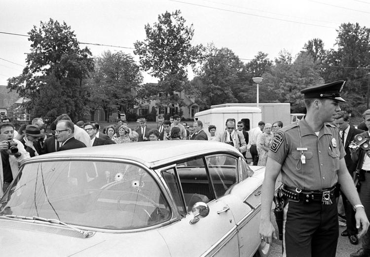 Today in history: Aug. 25 | Archives | timegoggles.com