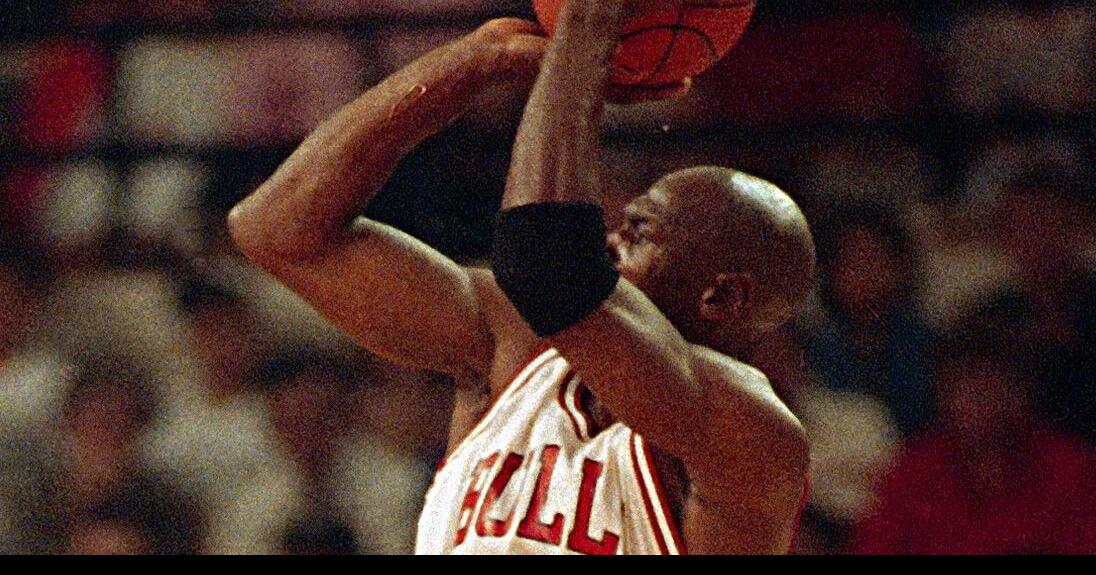 Today in sports history: Michael Jordan's 3-point show lifts Bulls over ...