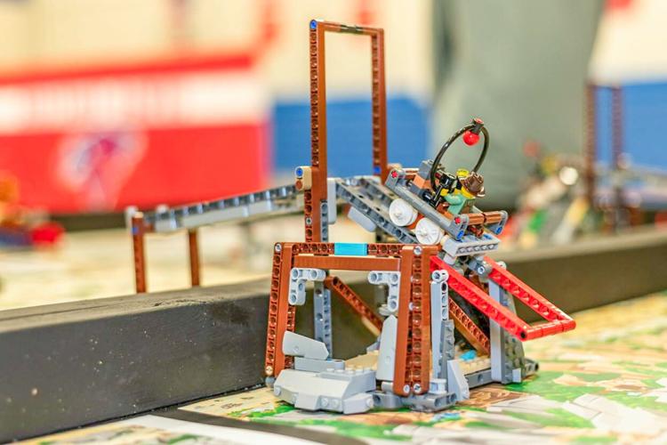 Coweta students showcase creativity and engineering skills at regional ...
