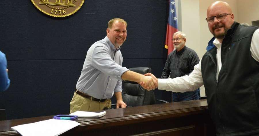 Senoia's mayor stepping down at end of December | Local News | times ...