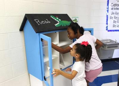 Arbor Springs’ ‘Little Free Library’ is open for business | Education ...