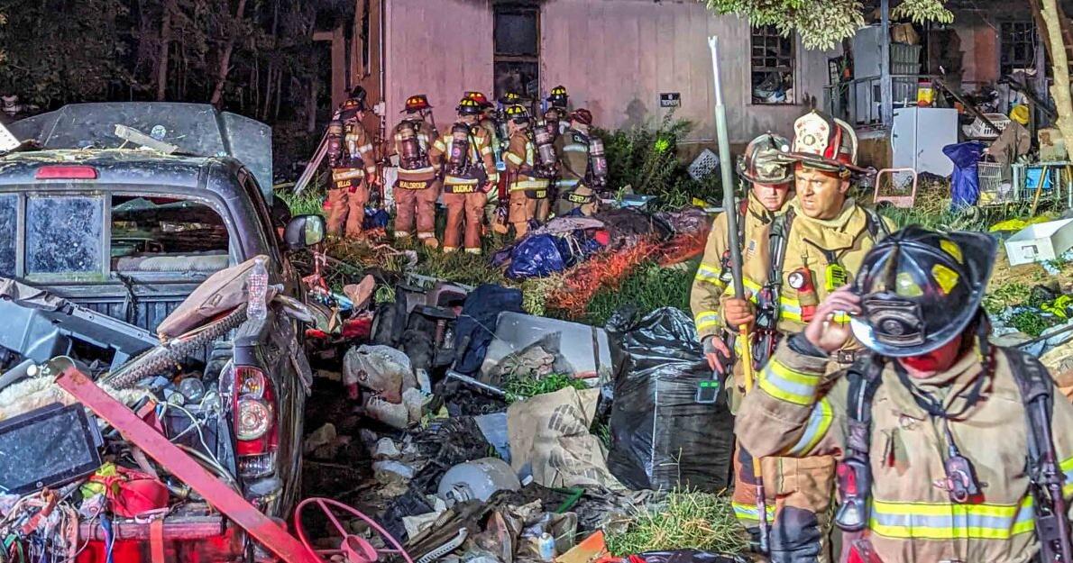 ‘Hoarder’ house fire in West Coweta claims lives of three kittens ...