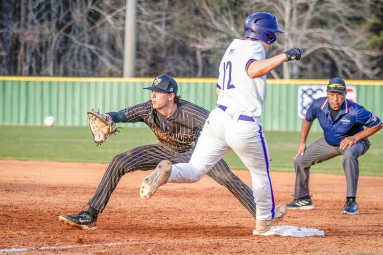 A hard dose of Doss lifts East Coweta over Rockmart | Sports | times ...