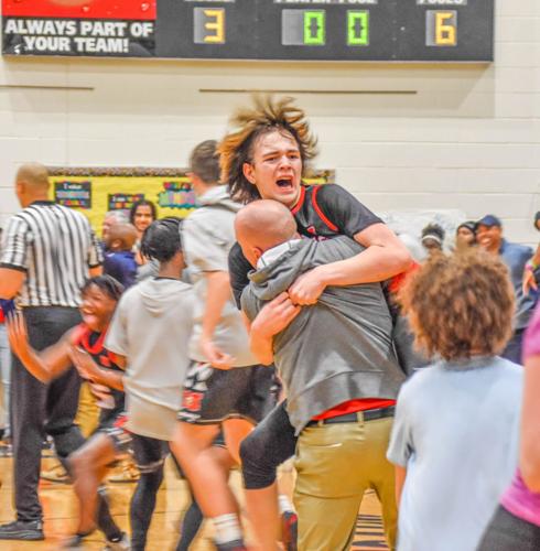 Madras, Evans win basketball championships | Sports | times-herald.com