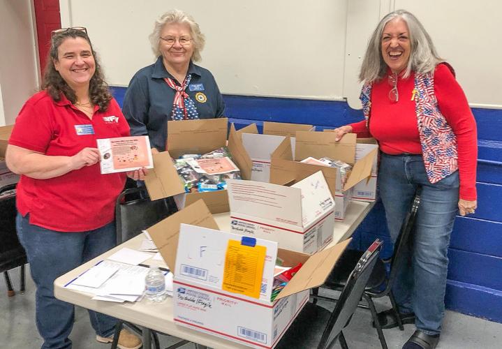 Operation Hugs From Afar delivers Valentine's cheer to U.S. Troops ...